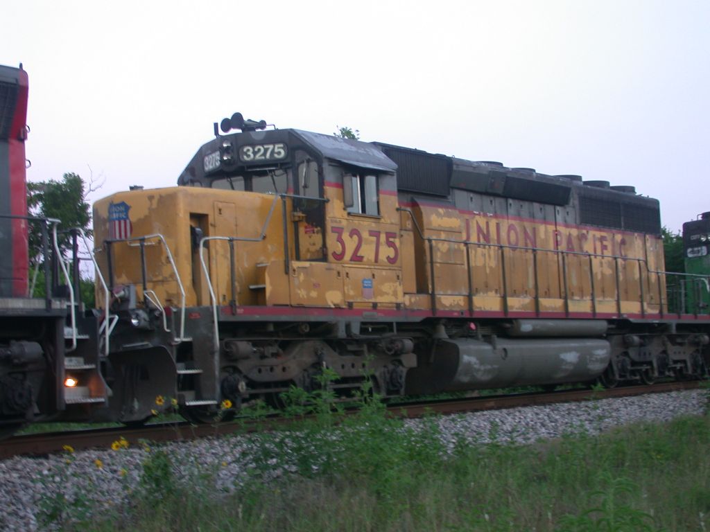 UP 3275 2Aug2004 NB#2 with aggragate